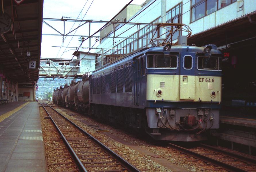 EF64